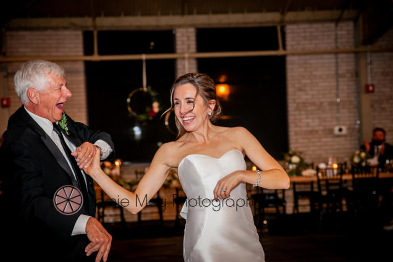Pros to One Wedding Venue - Jamie May Photography